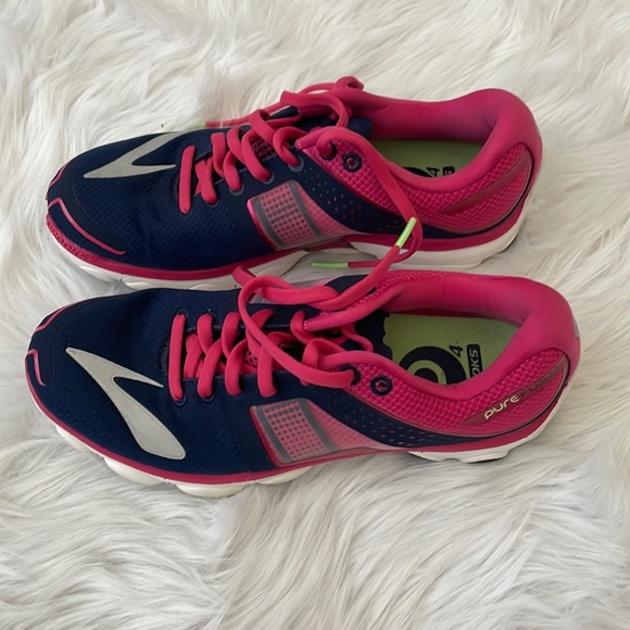 Brooks | Shoes | Brooks Pure Flow | Poshmark